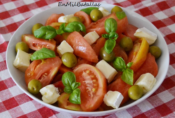 Ensalada De Tomate Con Queso Brie En Mil Batallas
